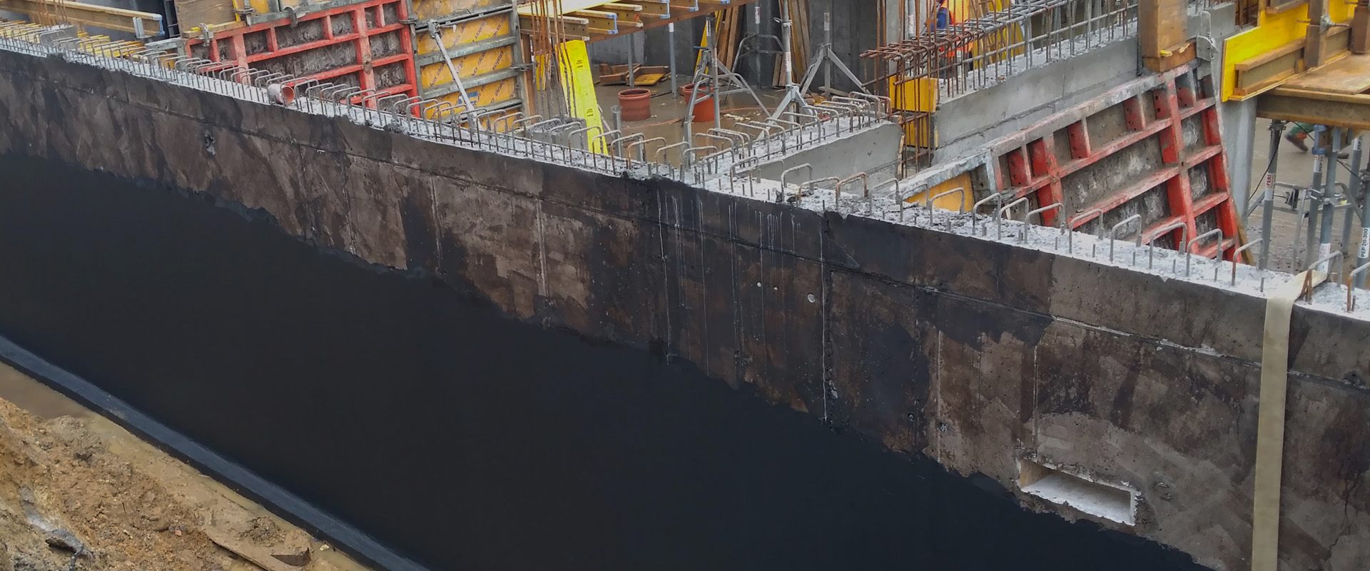 Polymer modified bituminous coating (PMBC) - MC-Bauchemie